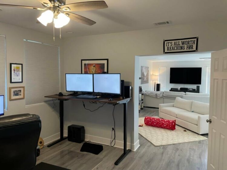 How to make standing desk more comfortable? INOVA Furniture Ltd