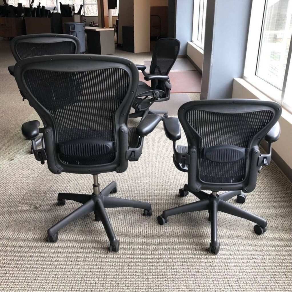 Herman Miller Aeron Size B vs C - Find out which is best for you ...